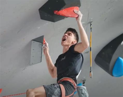 Adrien Lemaire Escalade Je Soutiens Une Athlète