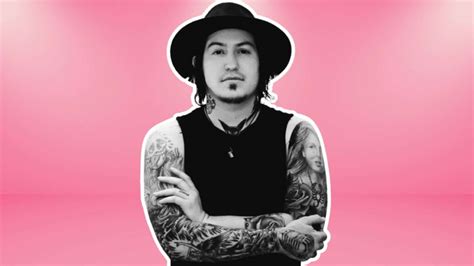 Rising To Fame The Story Of The Lead Singer Of Escape The Fate Gigwise