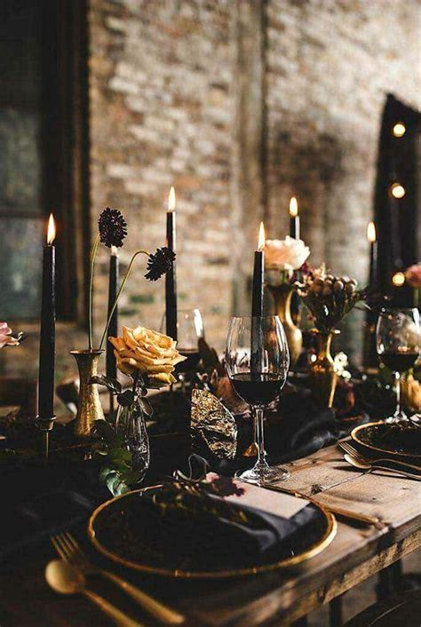 22 Cool And Unusual Gothic Wedding Decor Ideas Homemydesign