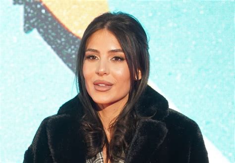 Anastasija Daje Sve Od Sebe Da Ne Pukne Bleda I Ispijena Ovo Su Njeni Poslednji Trzaji