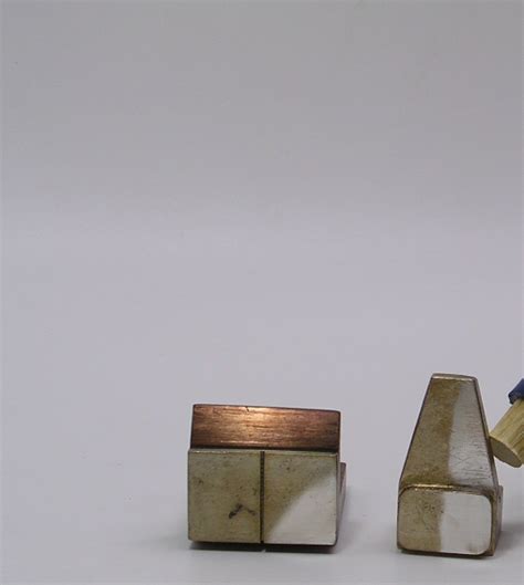 230vac 22kv Moving Arcing Contact Breaking Capacity 11kv Making