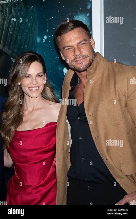 Ny Premiere Of Ordinary Angels Featuring Hilary Swank Alan Ritchson