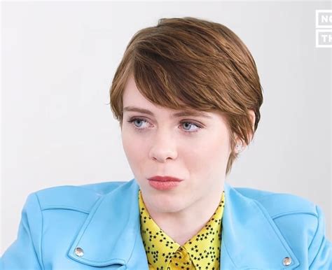 Blue R Sophia Lillis