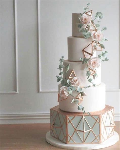 We Love This Geometric Cake Its So On Trend Wedding Cakes