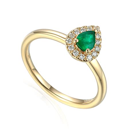 9ct Yellow Gold Pear Shape Emerald And Diamond Cluster Birthstone Ring