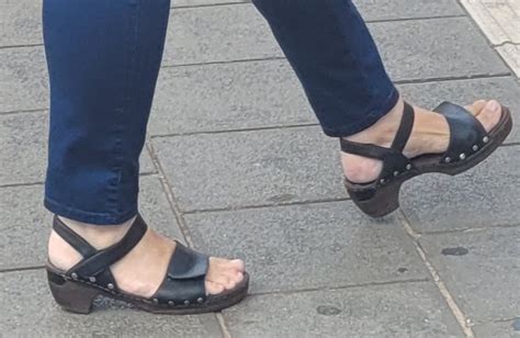 Candid Street Feet By Drmusch On Deviantart