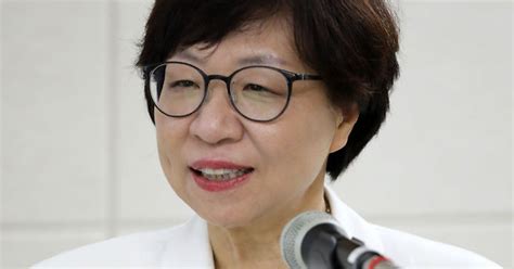 중장기 미술관 운영 계획 발표하는 최은주 서울시립미술관장