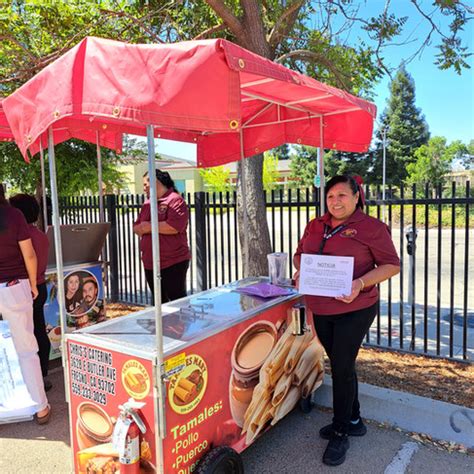 Cultiva La Salud Helps Fresnos Mobile Food Vendors Get Certified