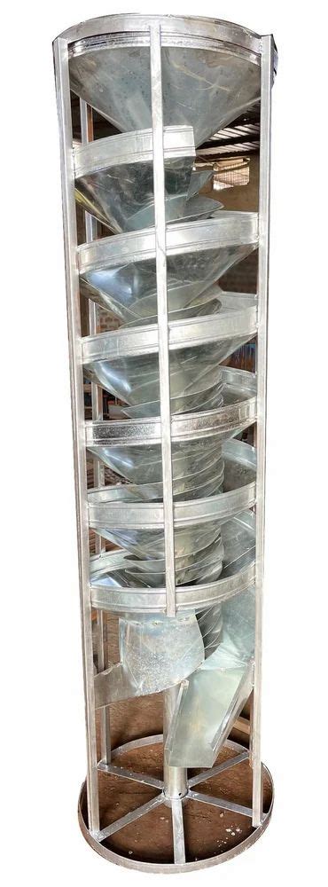 Round Mild Steel Singal Spiral Seed Separator Capacity 900 Kg Per