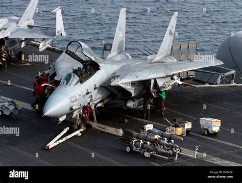 An F 14d Tomcat On The Flight Deck Of Uss Theodore Roosevelt Stock