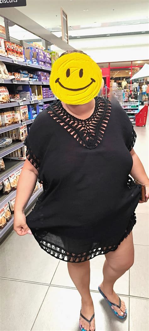 Einkaufen Und Dabei Zeigen 7 Pics Xhamster