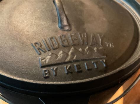 Pre Owned Ridgeway By Kelty Cast Iron Footed Dutch Oven 12 Dia X 5 12