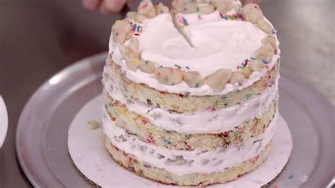 Watch Pastry Chef Christina Tosi Make Her Sweet Sprinkle Filled