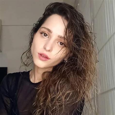 Macarena Ortiz La Rosa Makiortizmakeup • Threads Say More