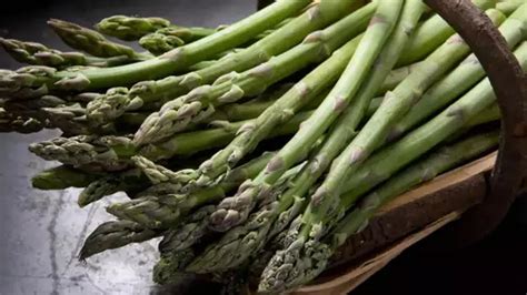 Bal Ile Tüketildiğinde Kalbi Güçlendiriyor Kuşkonmazın şaşırtan 10 Faydası Mavi Kadın