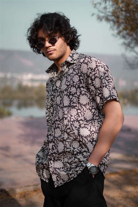 Discover The Hottest Trends In Oversized And Printed Shirts