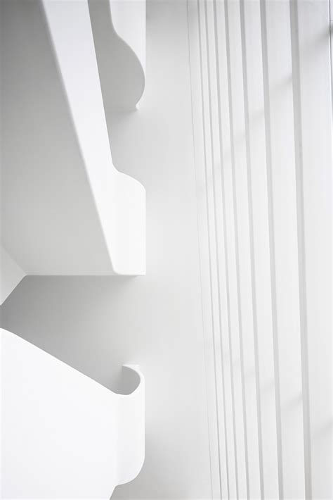 Santiago Calatrava Adds Angular Glass Office Building To Zurich Station