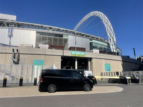 Suganthan Paramsothy On Linkedin Luxury Vvip Transportation