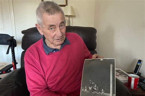 The Busby Babe Still Waiting For His Manchester United Medals ‘it