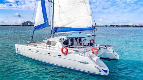 Catamaran Live Cam The Top 10 Oahu Catamaran Cruises Updated 2024