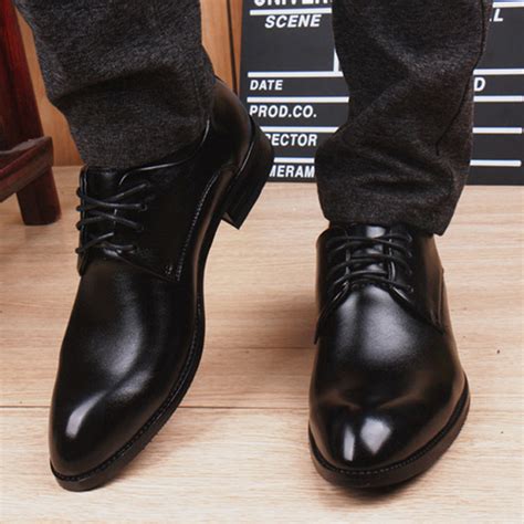 夏季男士商务休闲皮鞋男英伦尖头真皮正装透气内增高软皮韩版潮鞋虎窝淘