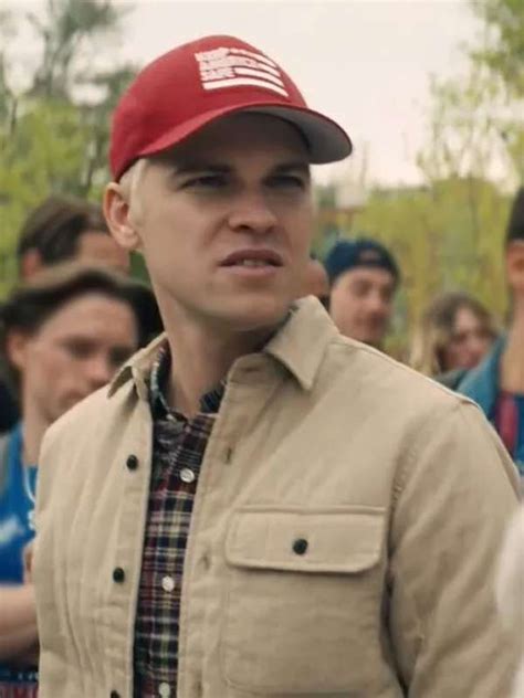 Rufus Gen V 2023 Beige Jacket Victoria Jacket