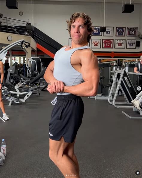 Joseph Baena Así Es El Hijo Que Arnold Schwarzenegger Tuvo Con Su Ama De Llaves Mientras Estaba