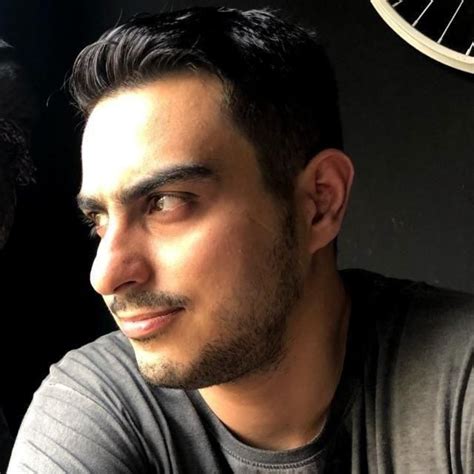 Mohammad Sadra Karimi Lead Of Frontend Development Team Round Table Apps Xing