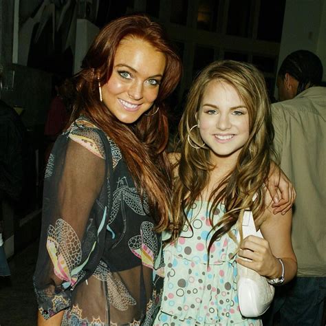 Lindsay Lohan And Jojo 2004 Lindsay Lohan Fashion 2000s Fashion