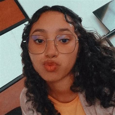 María José🤍 Majo Saa • Threads Say More