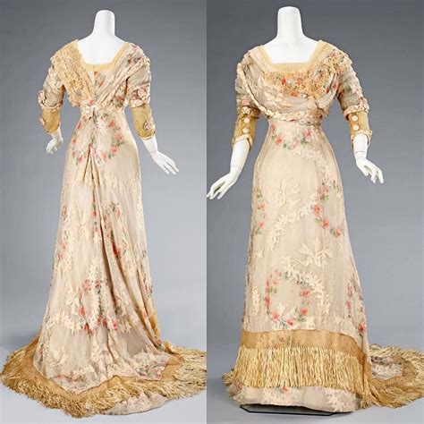 The Corseted Beauty On Instagram Evening Dress American Ca 1910