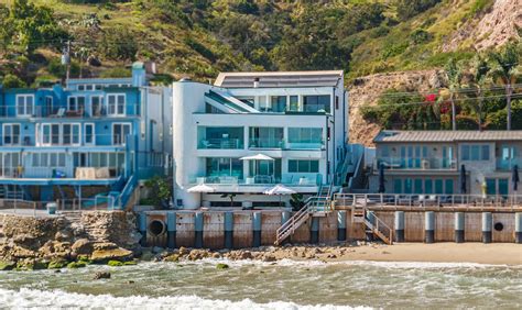 Malibu Beach Bungalow Homes Beachfront Malibu House W Sauna