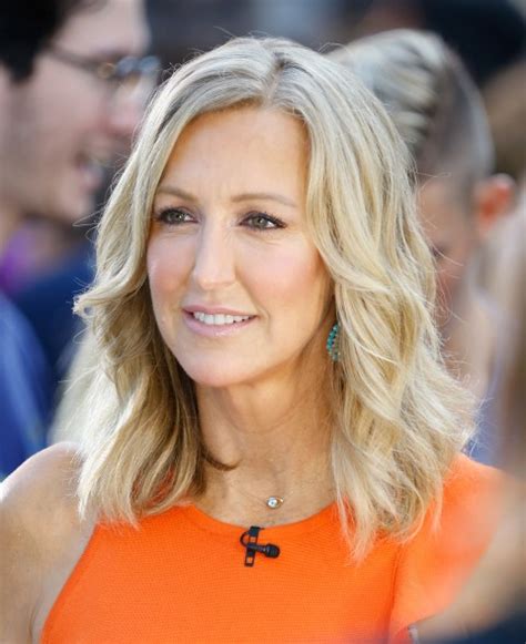 Gmas Lara Spencer Gets A Brand New Look And Fans Are All Saying The