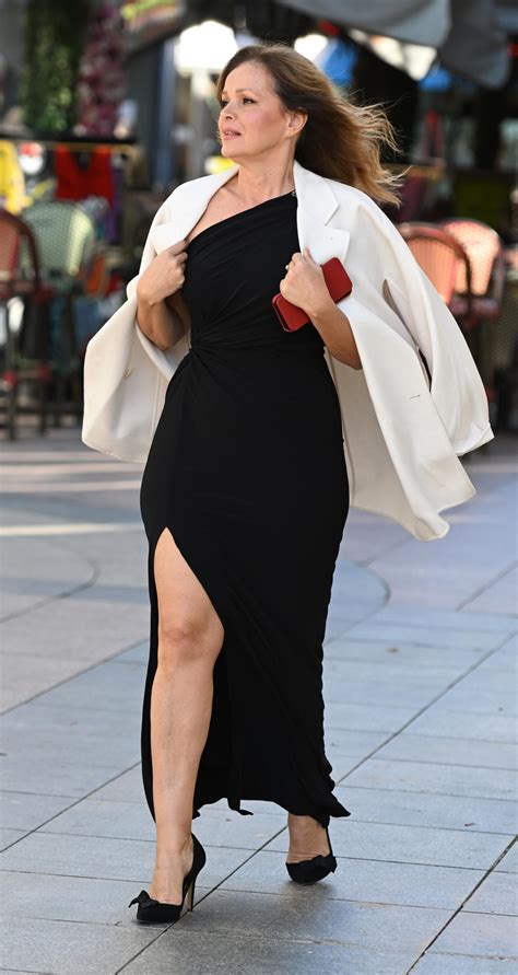 Jutarnji List Sandra Bagarić Progovorila O Estetskim Zahvatima Ma Kakav Botox U Korzet