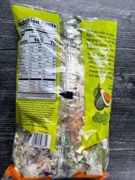 We Tried Trader Joes Avocado Ranch Salad Kit Dailywaffle