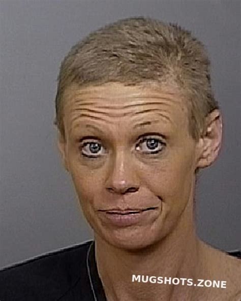 Bull Brittany N 01282025 Manatee County Mugshots Zone