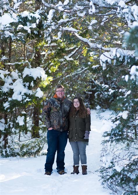 Best Friend Winter Photoshoot Ideas