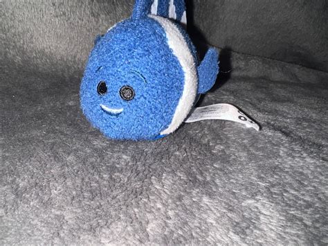 Disney Store Finding Nemo Deb Flo Tsum Tsum Mini 35 Plush Doll Blue