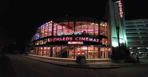 Regal Edwards Greenway Grand Palace Screenx And Rpx In Houston Contact