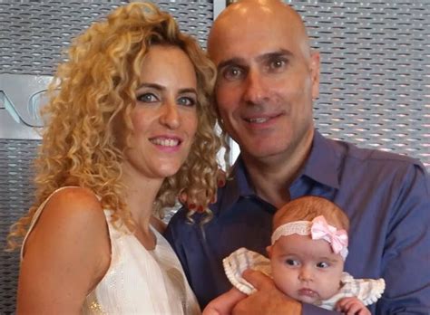 אפי נוה עם חני נוה ותינוקת 2016 עדנה קרנבל חדשות