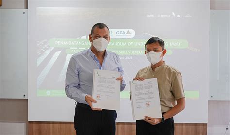 Kerja Sama Pt Sei Dalam Pengembangan Sdm Kompeten Bersama Renewable