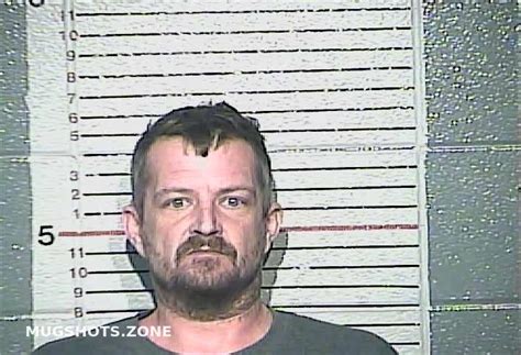 Combs James Brandon 04292024 Franklin County Mugshots Zone