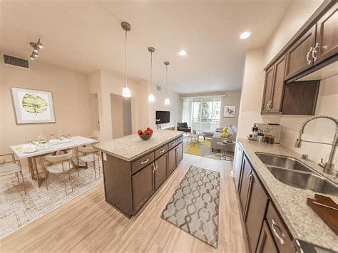 Main Street Village 2555 Main St Irvine Ca 5 Units Available Zillow