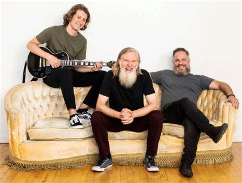 Howdytoons The Toronto Band With 15 Billion Youtube Streams Releases