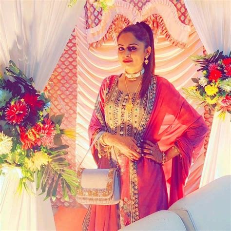 👸umera Diwan👸 Umeradiwan Snapchat Stories Spotlight And Lenses