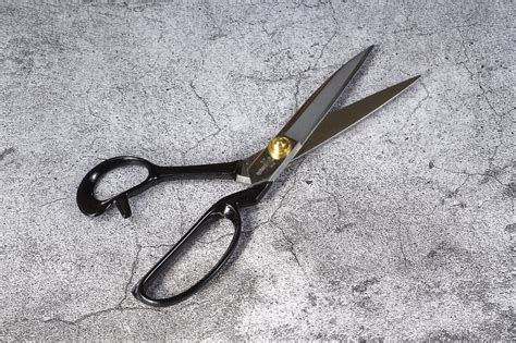 Shozaburo Tobasami Tailor Scissors 240mm — Salamander Tools
