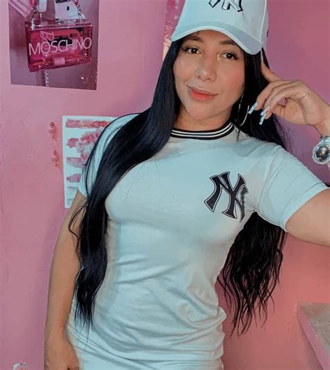 Keyla Buelvas Boutique Added A Keyla Buelvas Boutique