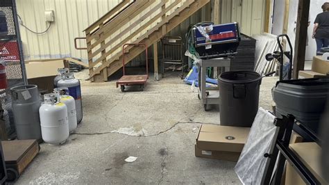 Weber E335 Deep Ocean Blue Assembly R Webergrills