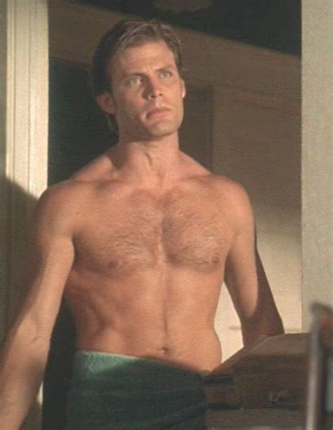 Eyecons Friday Fab 40 Casper Van Dien