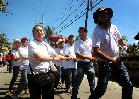 Naquem Three Days Of Dancing At The Obando Pintakasi
